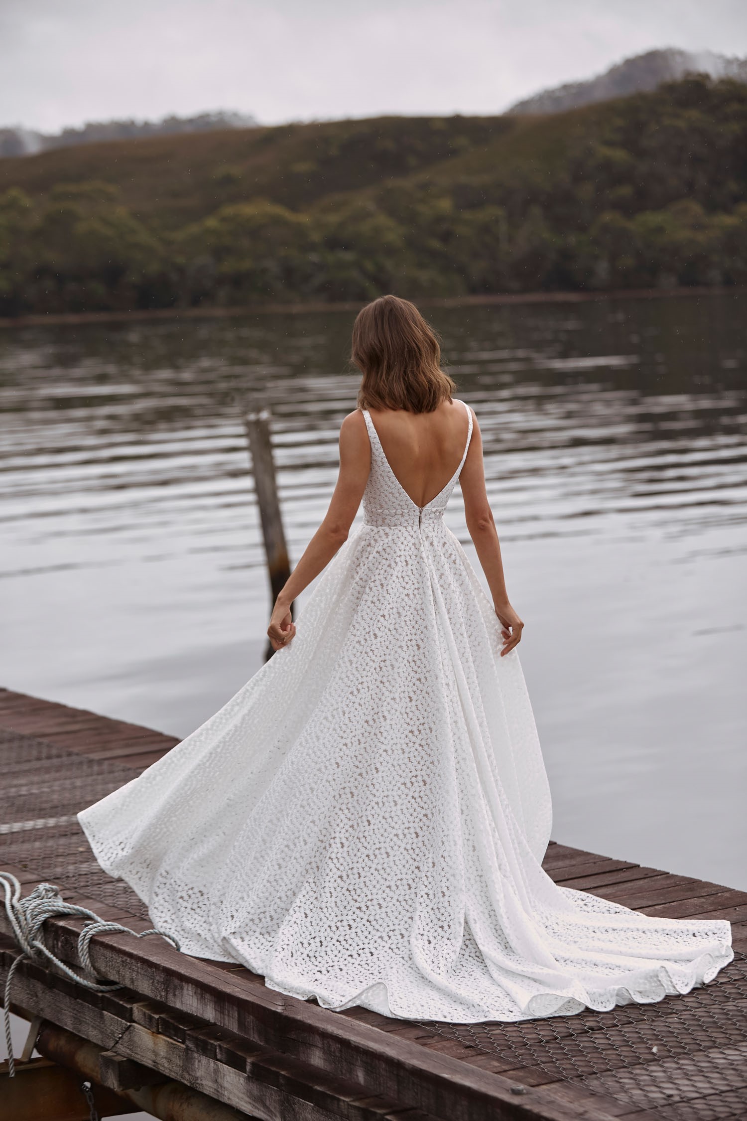 Madi Lane - Créatrice de robes de mariée chez Queen to be